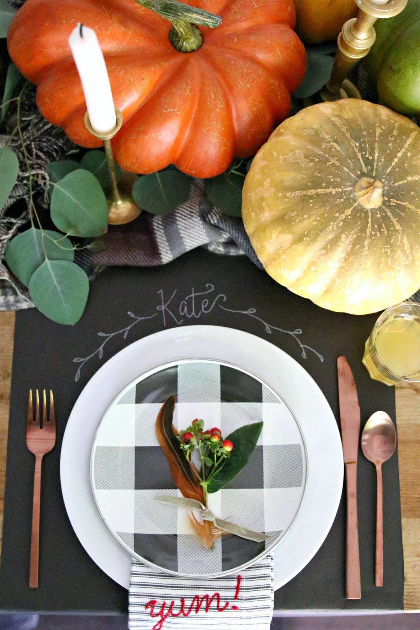 12 Simple Fall Table Ideas - Modern Glam - Entertaining