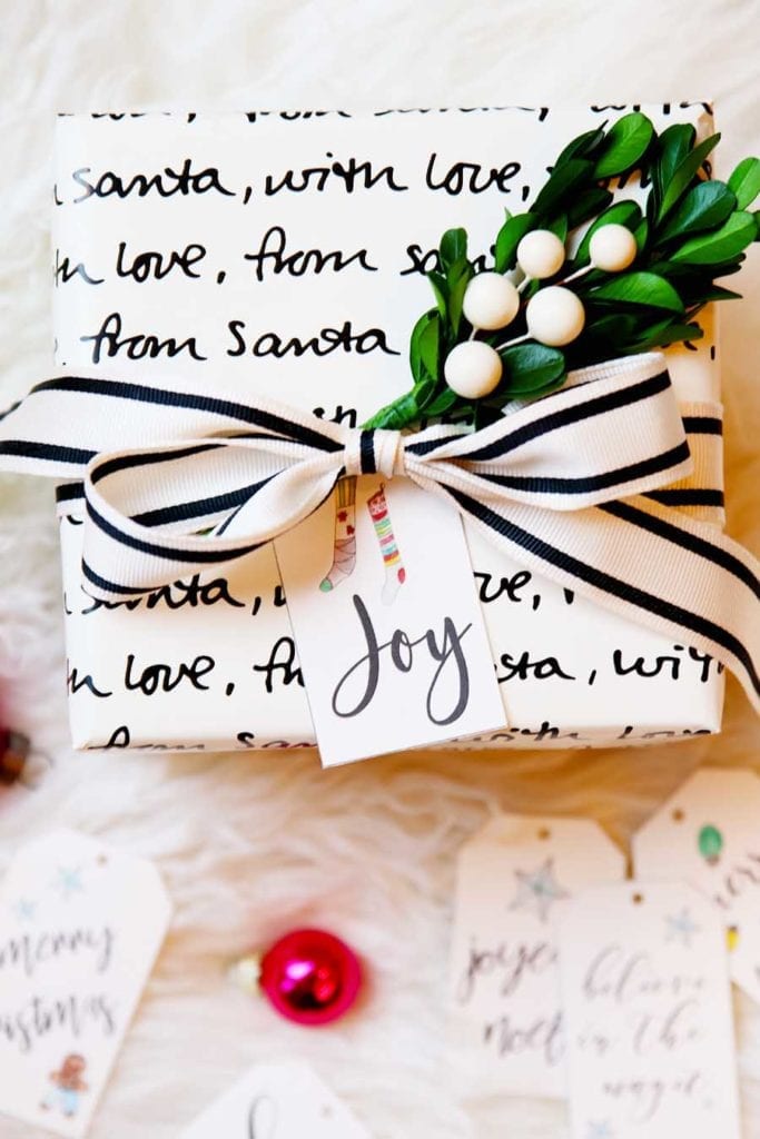Hand Lettered Christmas Gift Tags - Free Printable - Modern Glam