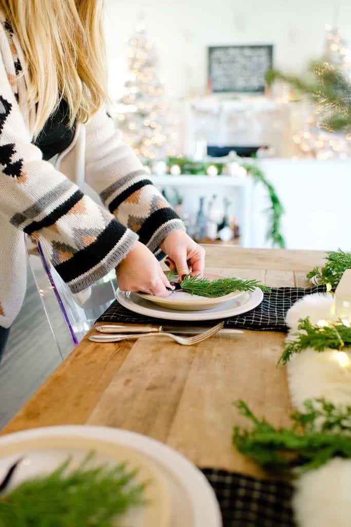 Modern Farmhouse Christmas Table - Tips for Creating a Holiday Table