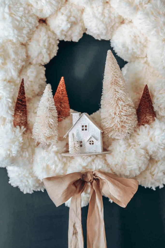 Winter Pom Pom Wreath DIY - Modern Glam - DIY