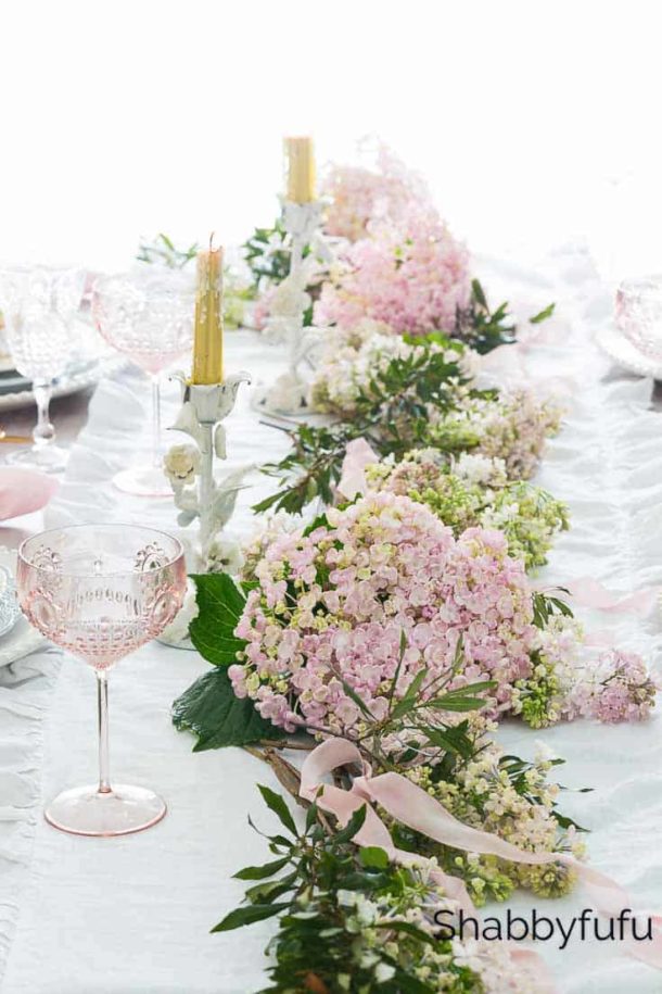10 Beautiful Spring Table Setting Ideas - Modern Glam