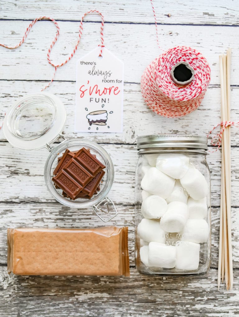 Campfire S'mores Gift Basket Idea - free printable gift tag - Modern Glam