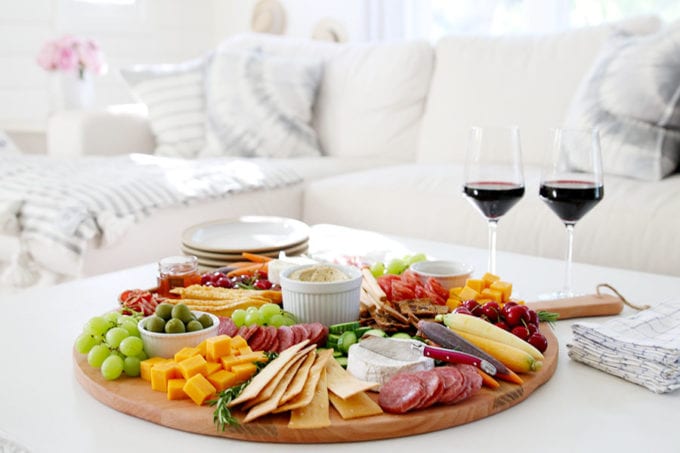 How to Make A Charcuterie Board - Modern Glam - Entertaining