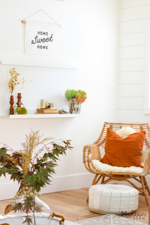 Modern Farmhouse Fall Decorating Ideas - Modern Glam