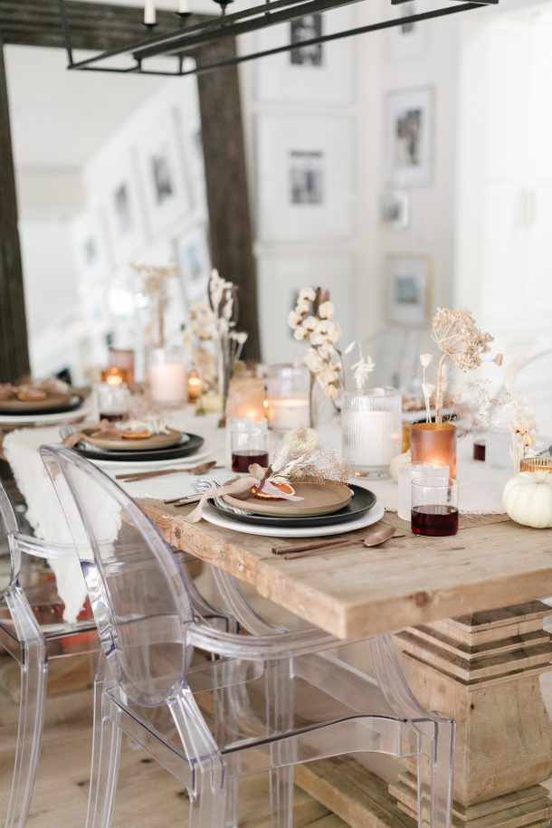 How To Set A Thanksgiving Table - Tips From An Event Planner - Modern Glam